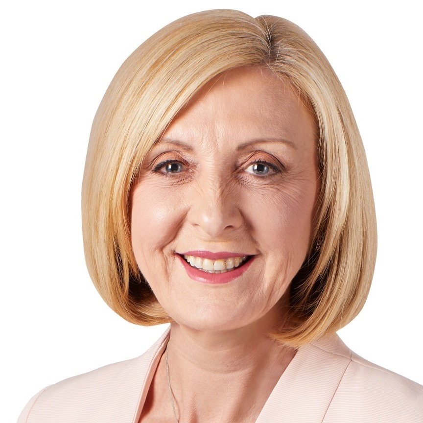 Ask Me – Cr Tracy Davis