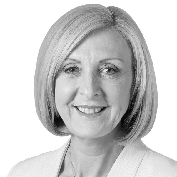 Cr Tracy Davis – Councillor for McDowall Ward